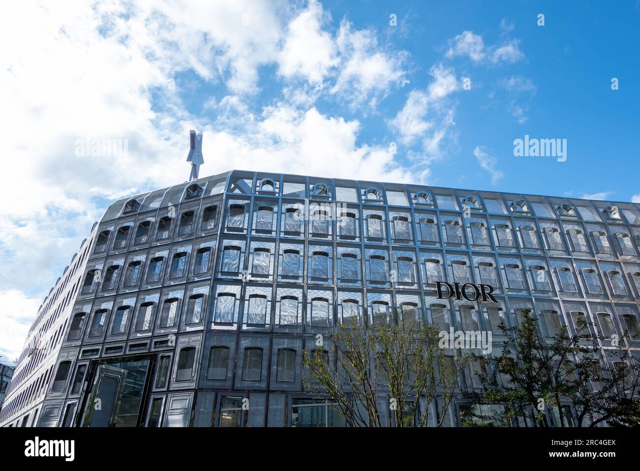 Seoul, South Korea - 10 October 2022: Dior Concept Store in Seoul ...
