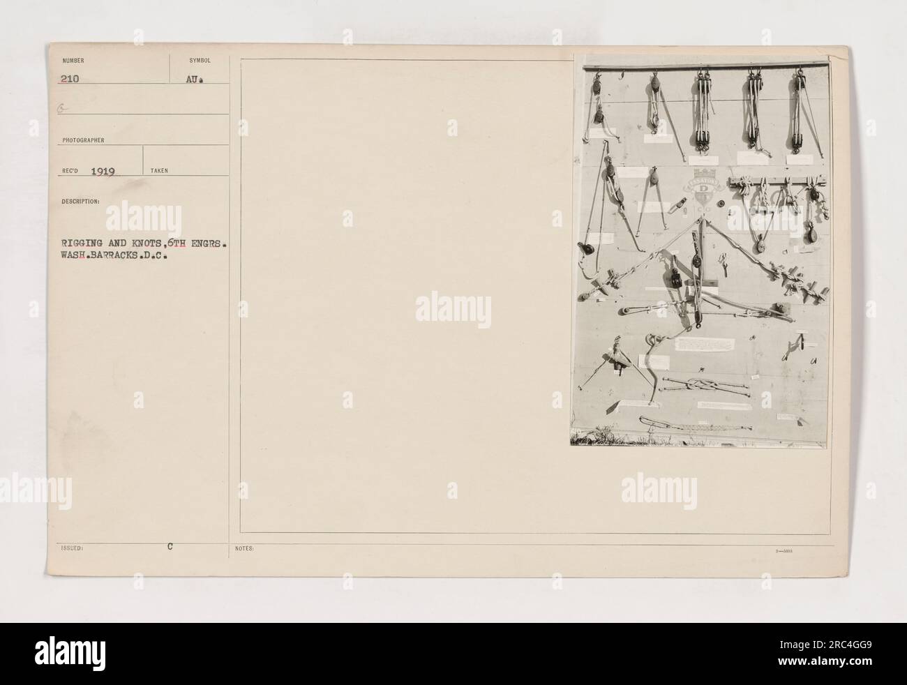 Rigging exercises hi-res stock photography and images - Alamy