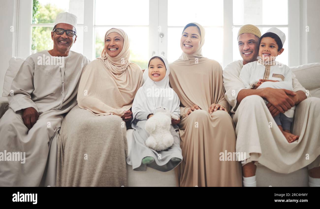 Indonesia ramadan children hi-res stock photography and images - Alamy