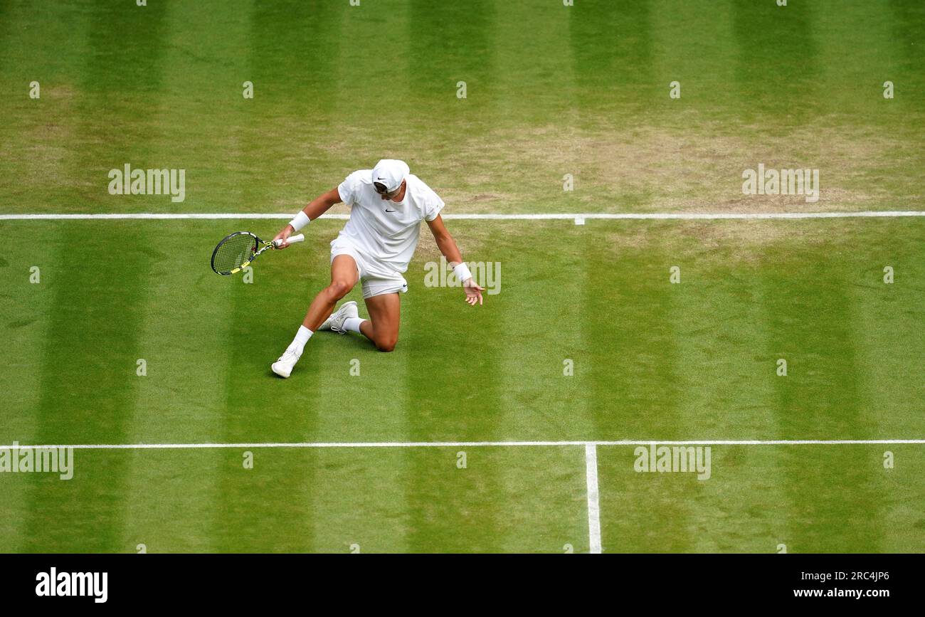 Holger Rune slips during the gentlemen's quarter-finals match against ...