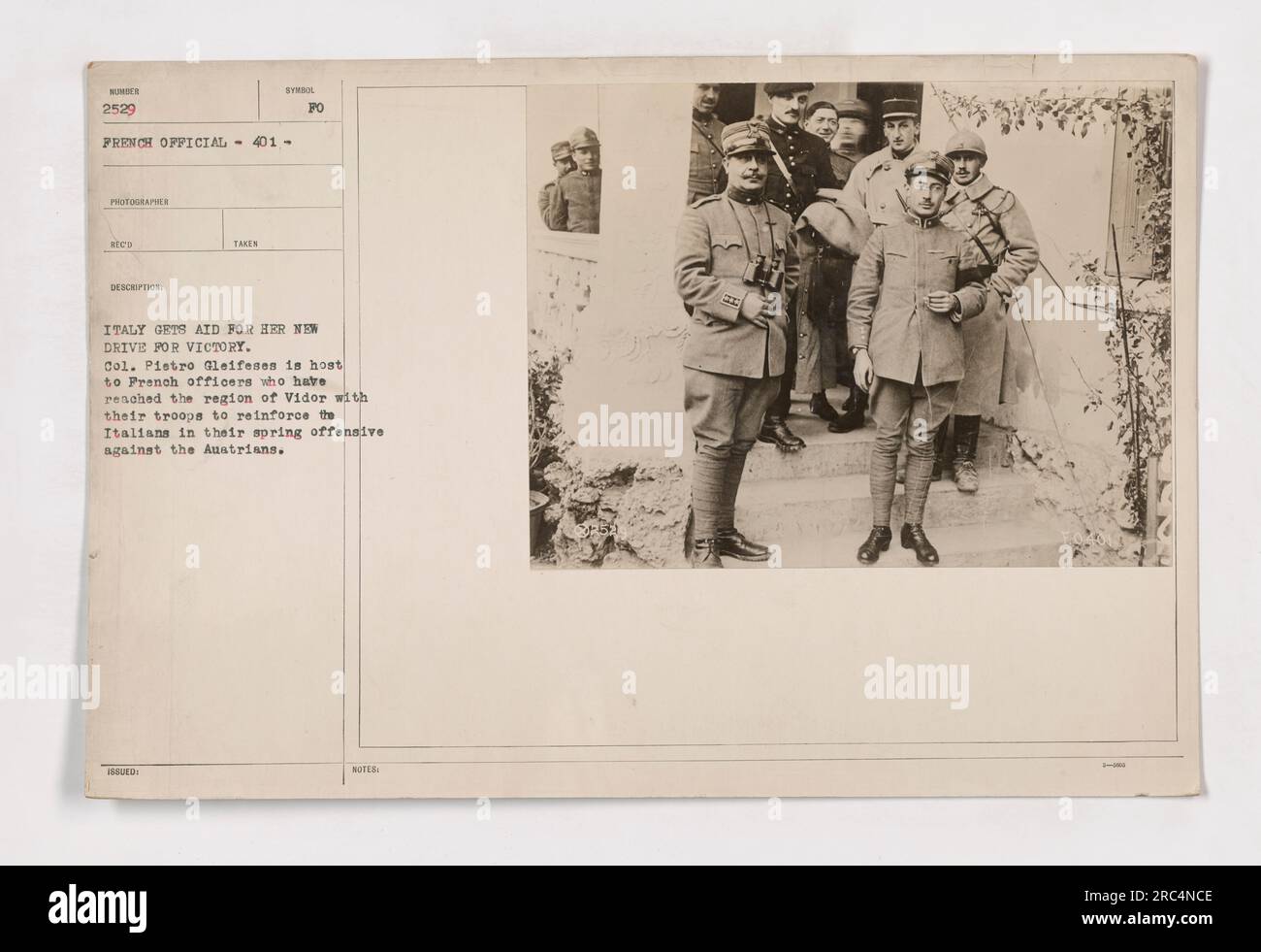 Prench officers hi-res stock photography and images - Alamy