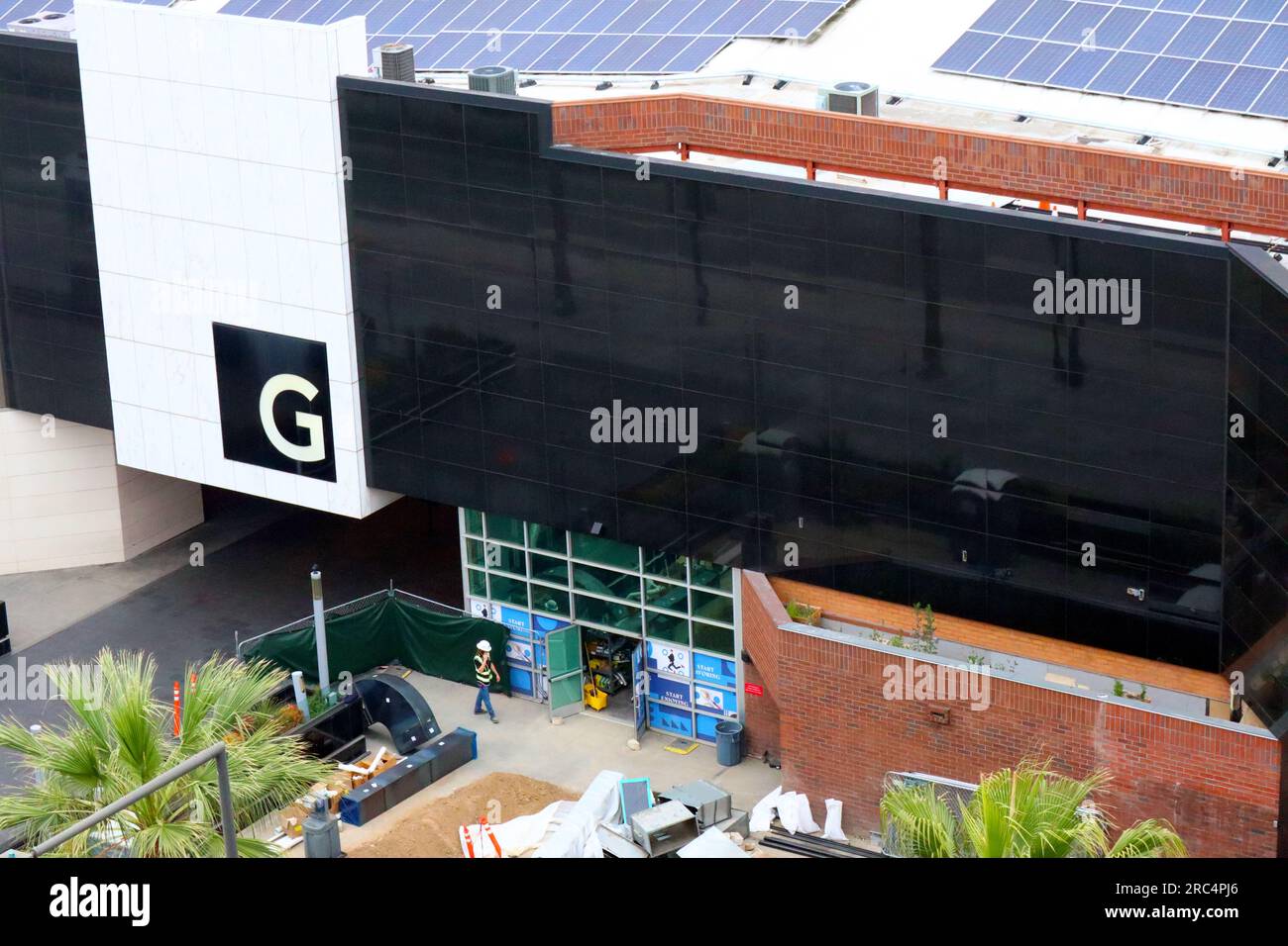GLENDALE (Los Angeles), California: GLENDALE GALLERIA, shopping, dining ...