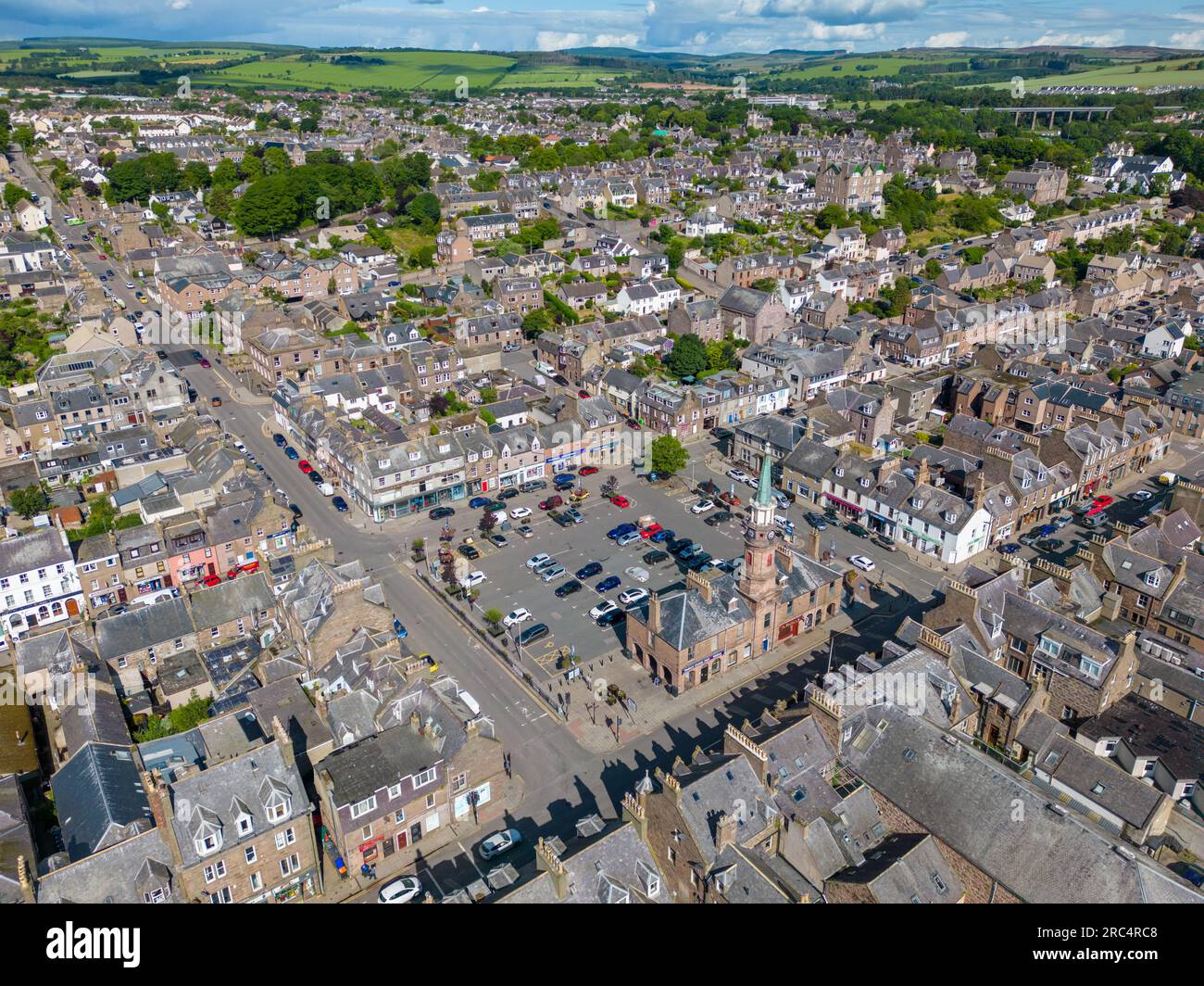 Market square stonehaven scotland hi-res stock photography and images ...