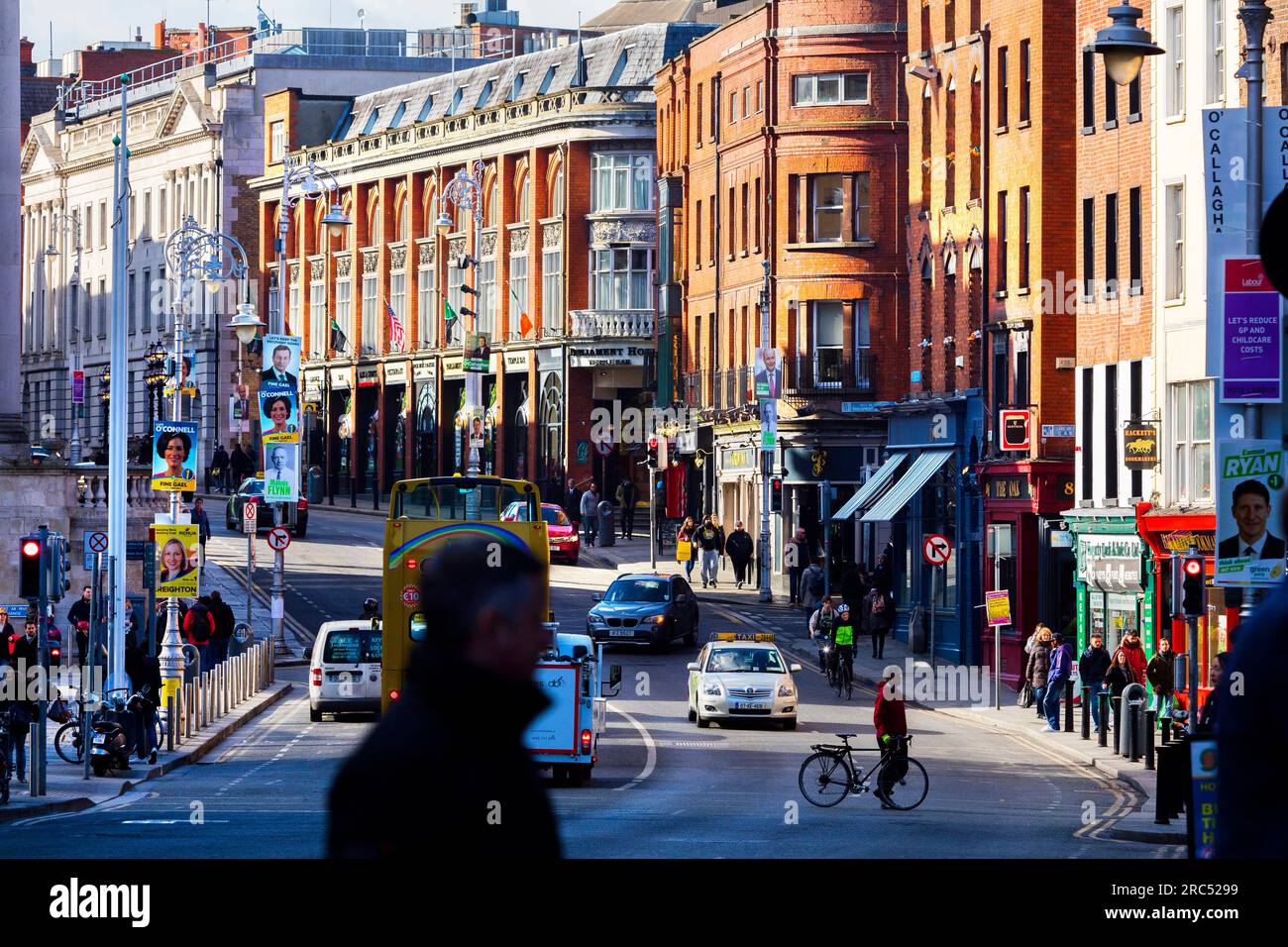 Dame street in dublin ireland hi-res stock photography and images - Alamy
