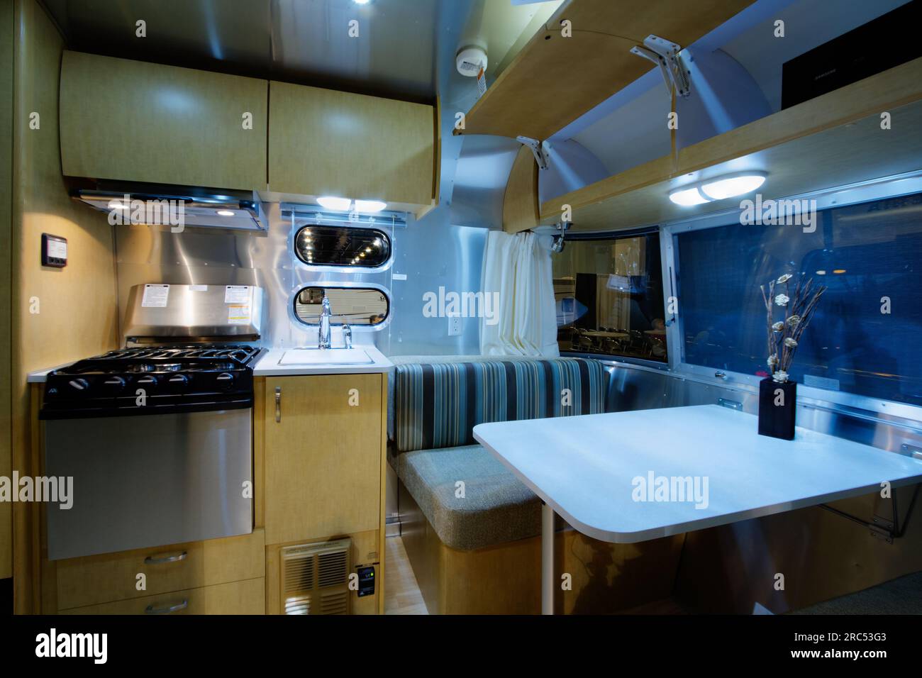 Airstream trailer interior hi-res stock photography and images - Alamy