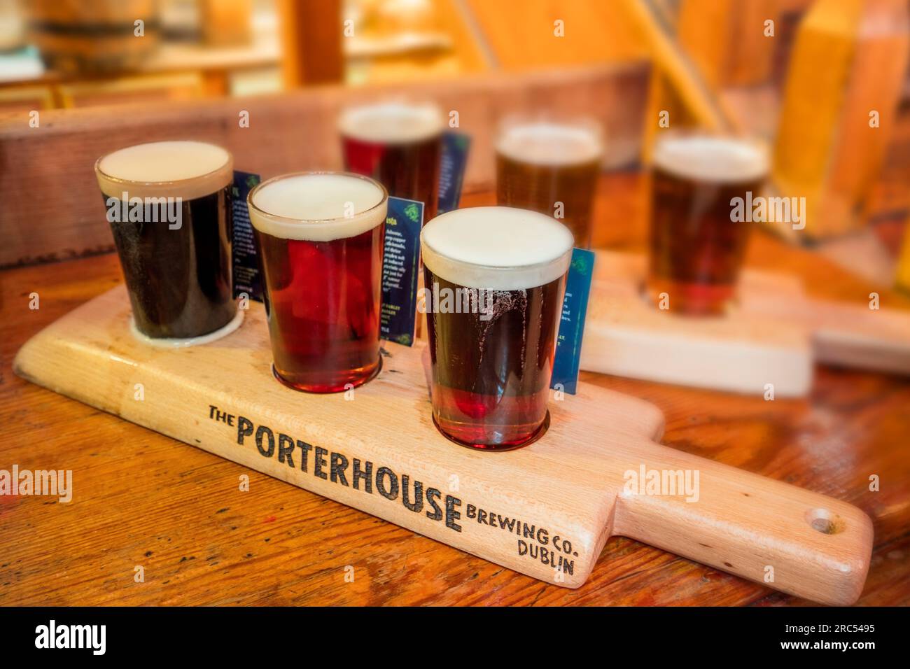 Dublin, The Porterhouse Pub Stock Photo - Alamy