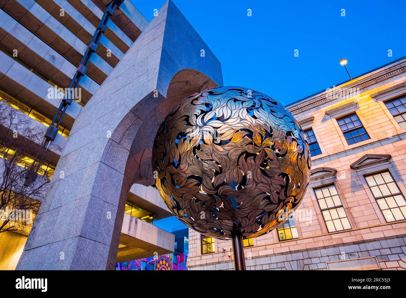 Dublin, Central Bank of Irlenad, The Tree of Gold, Sculpture by Eamonn ...