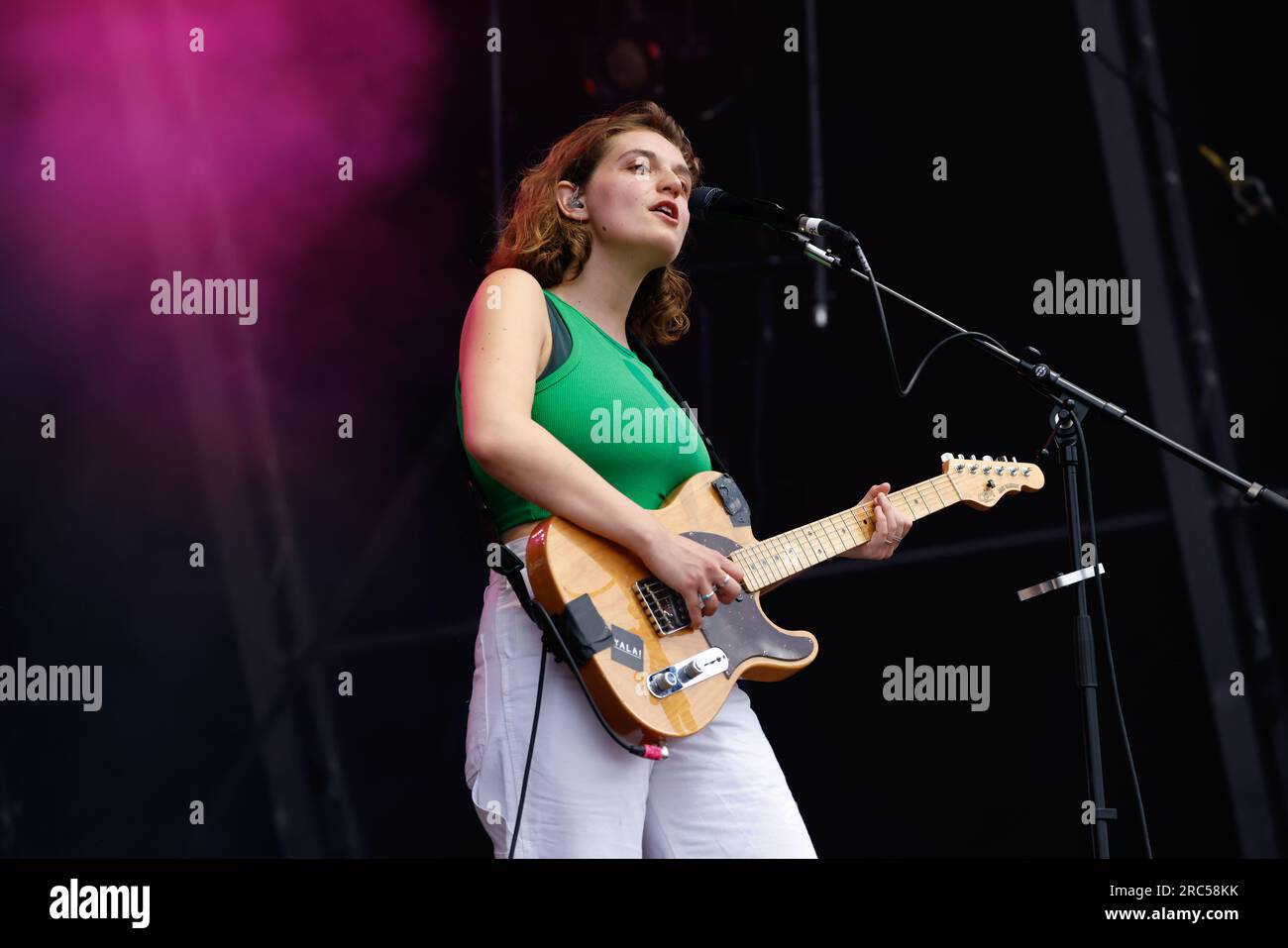 Scaffold band hi-res stock photography and images - Alamy