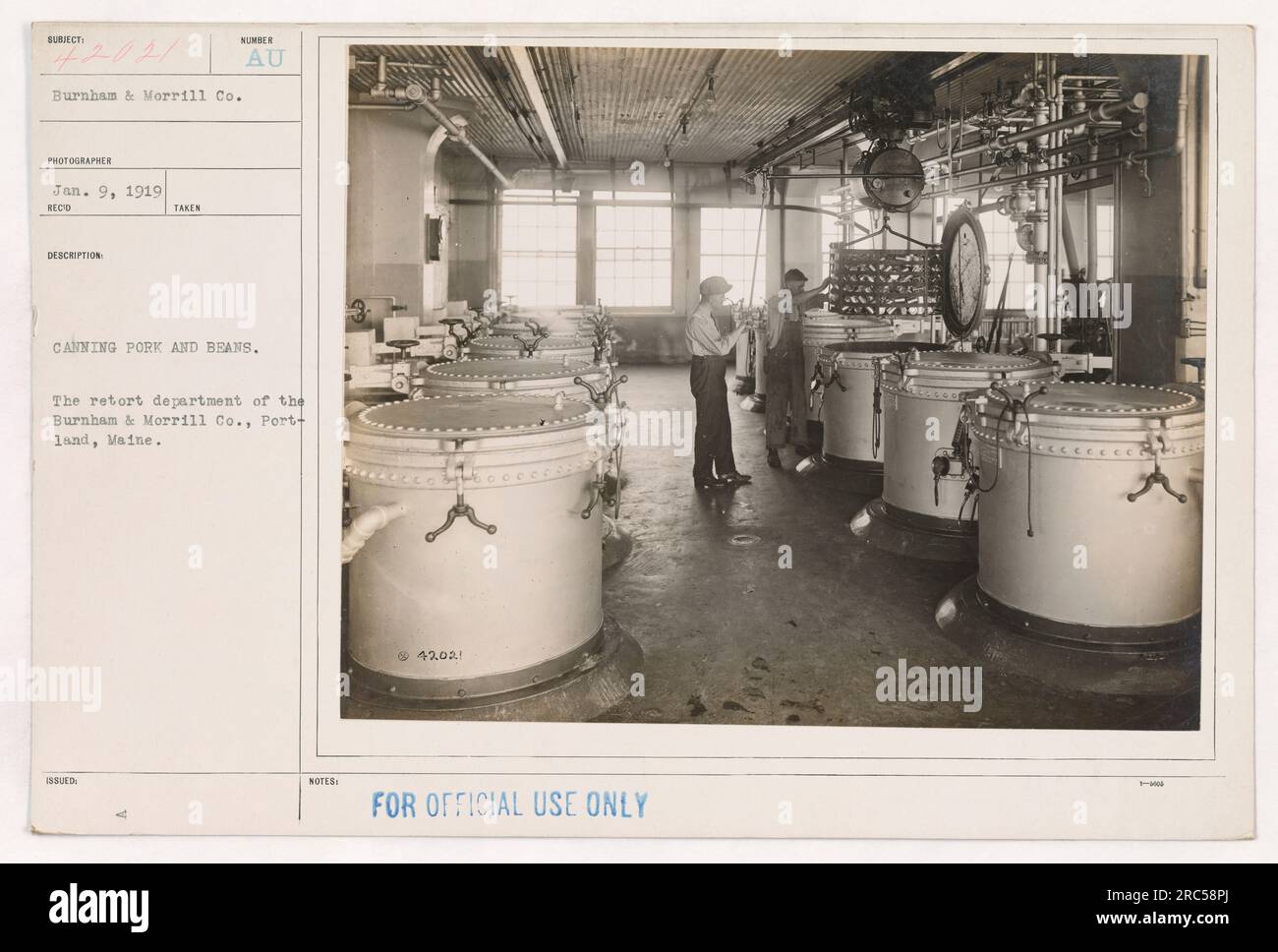 Retort department hi-res stock photography and images - Alamy