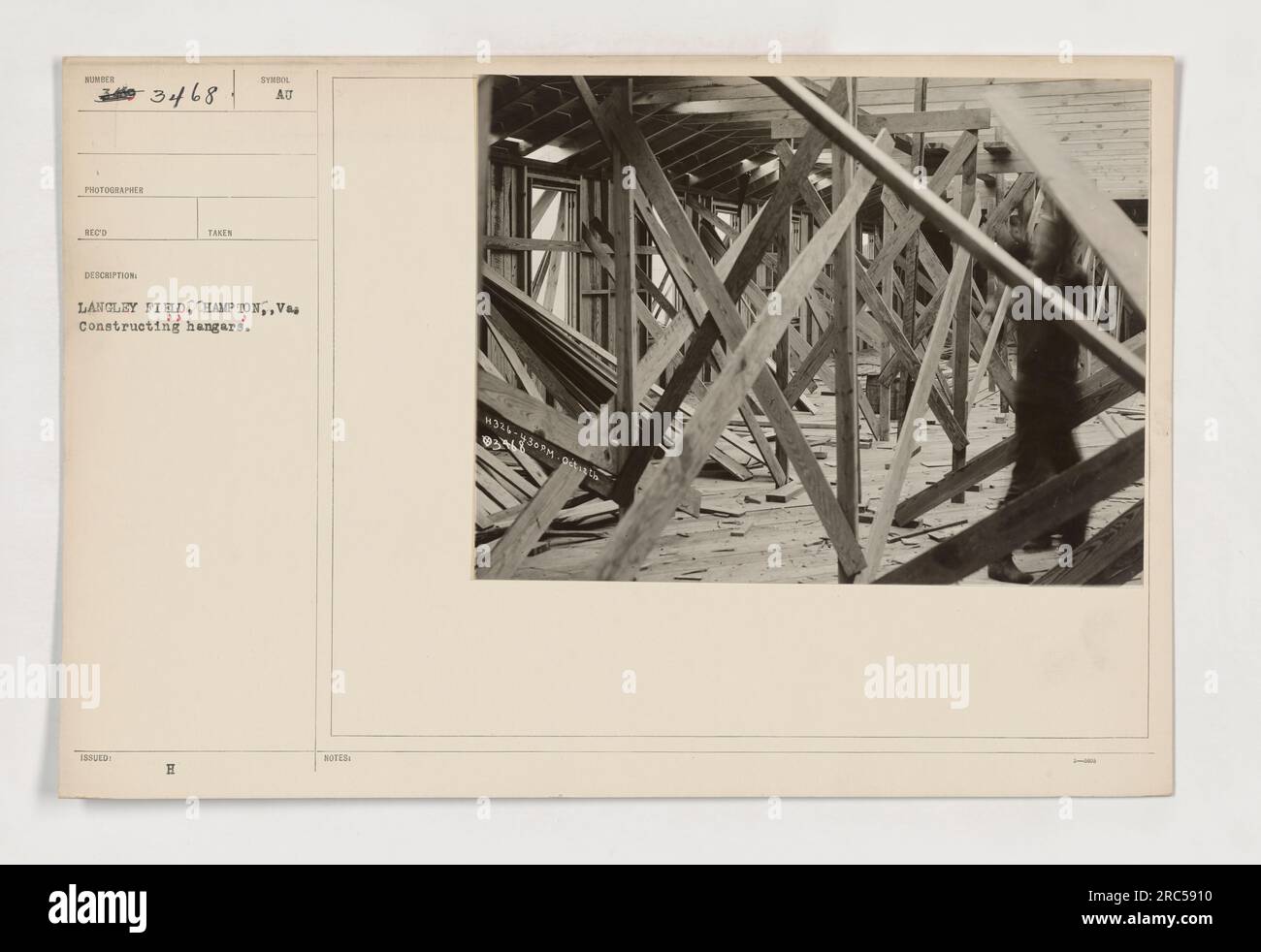 Constructing hangars hi-res stock photography and images - Alamy