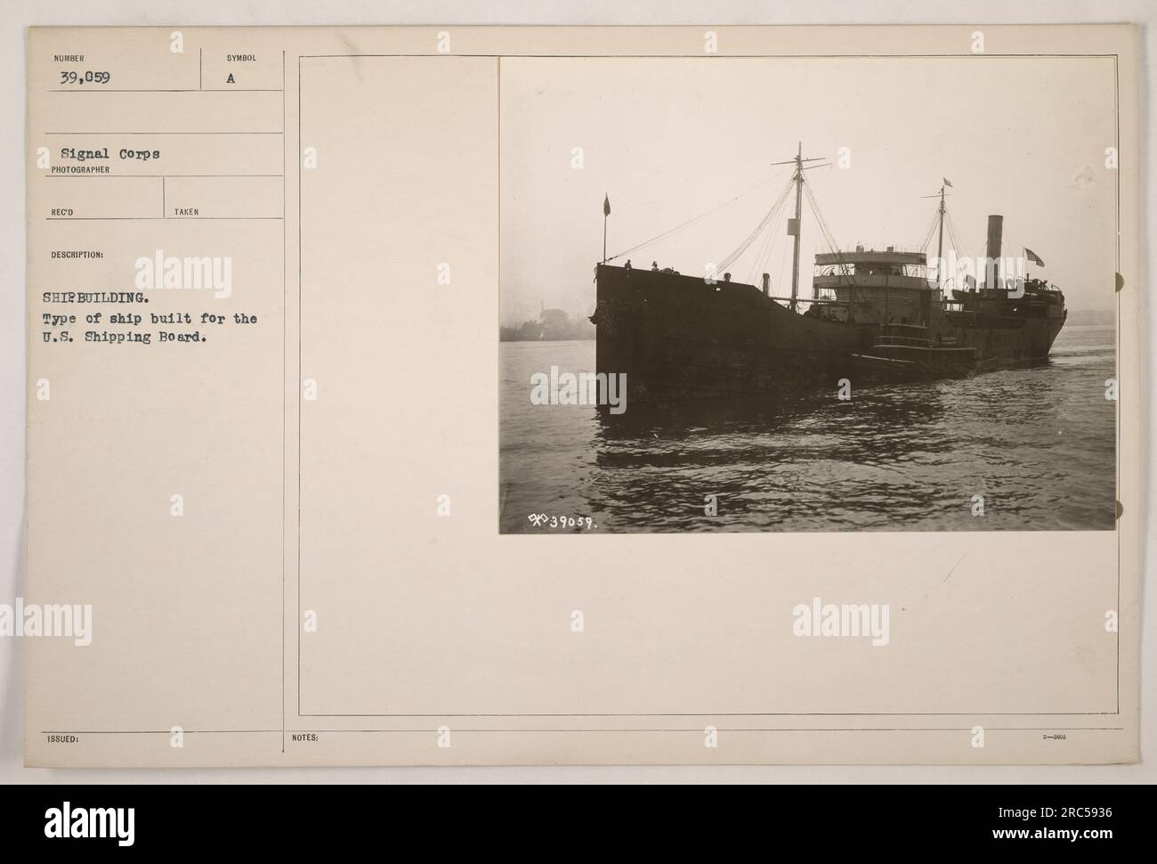 A ship being constructed for the U.S. Shipping Board Stock Photo - Alamy