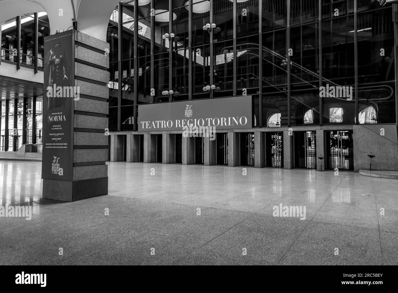 Piemonte house italy Black and White Stock Photos & Images - Alamy