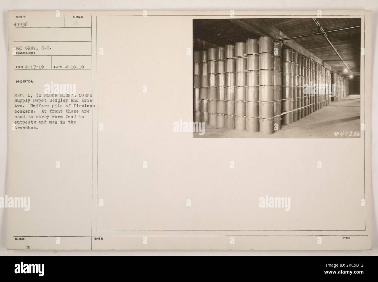 Fireless cookers hi-res stock photography and images - Alamy