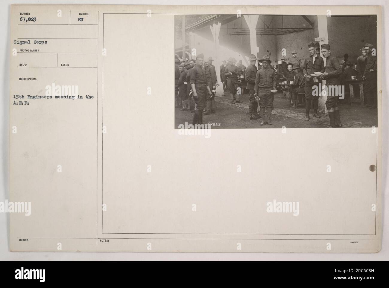 Aef units hi-res stock photography and images - Alamy