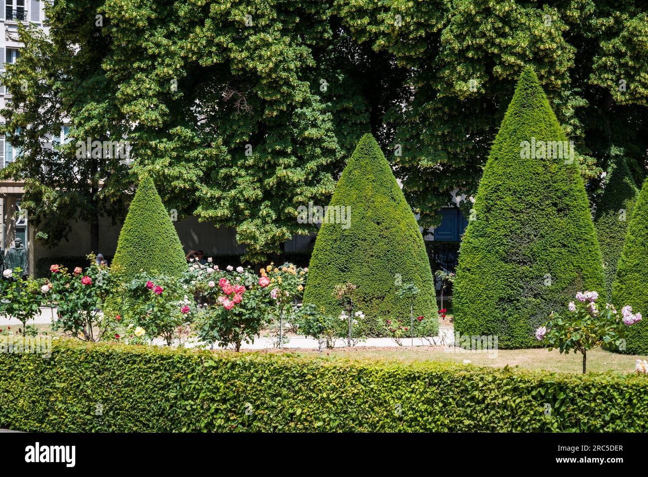 Garden of the Rodin Museum, Paris, France Stock Photo - Alamy