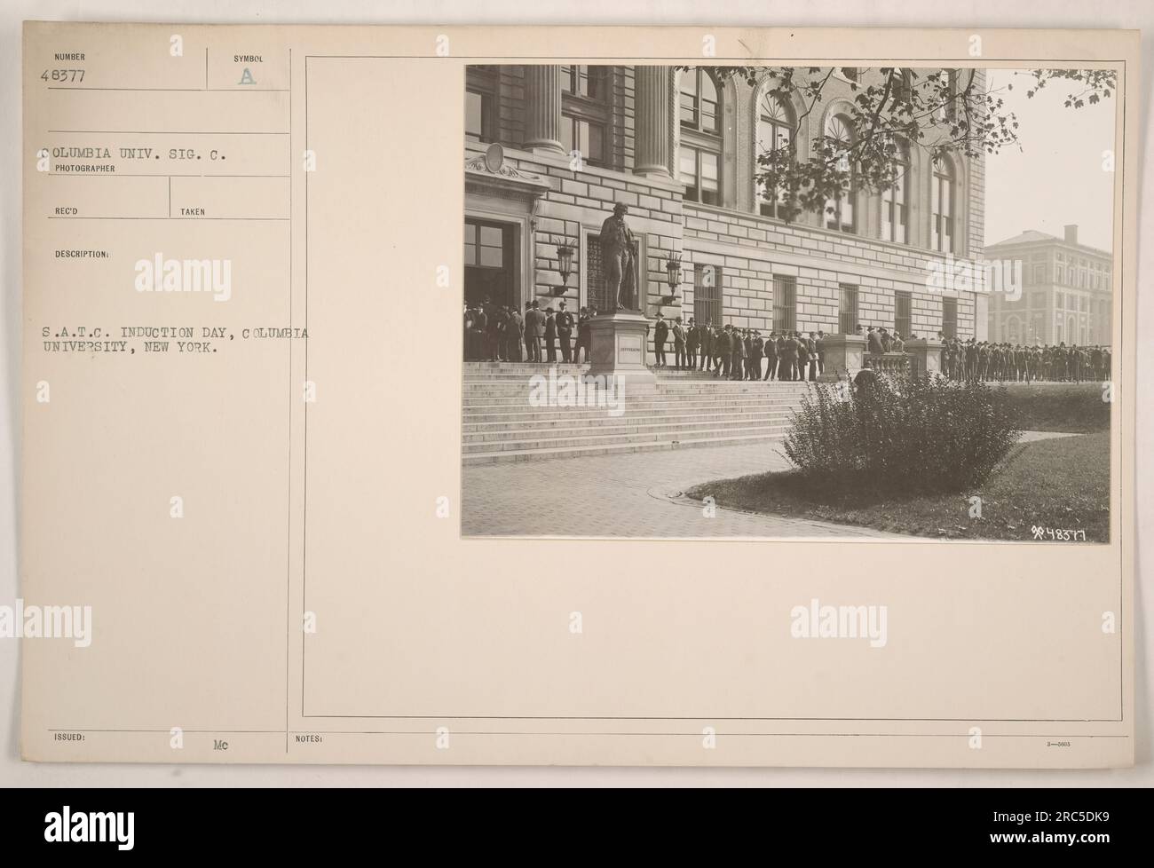 Soldiers from the Student Army Training Corps (S.A.T.C.) at Columbia ...