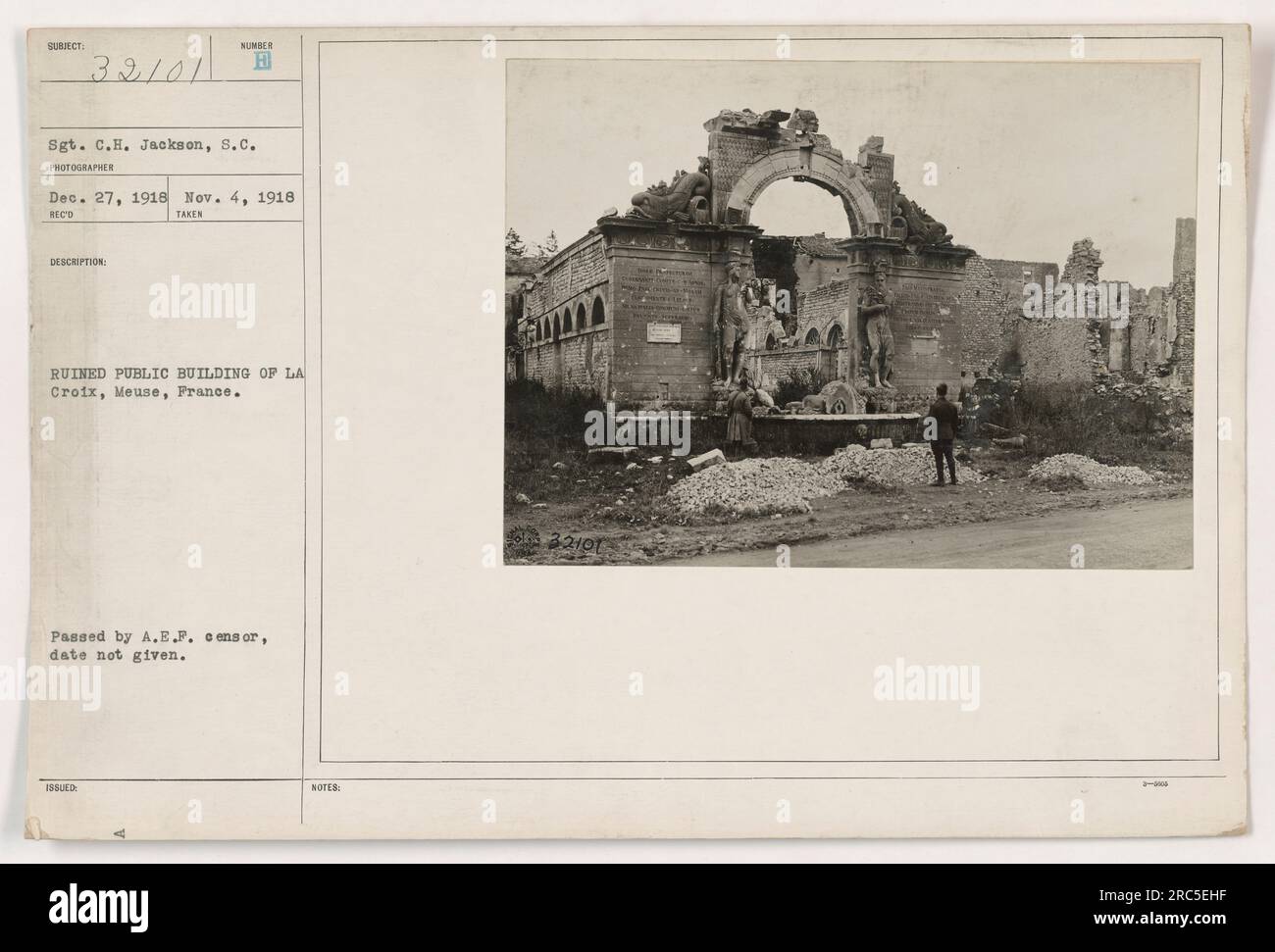 Building wartime infrastructure hi-res stock photography and images - Alamy