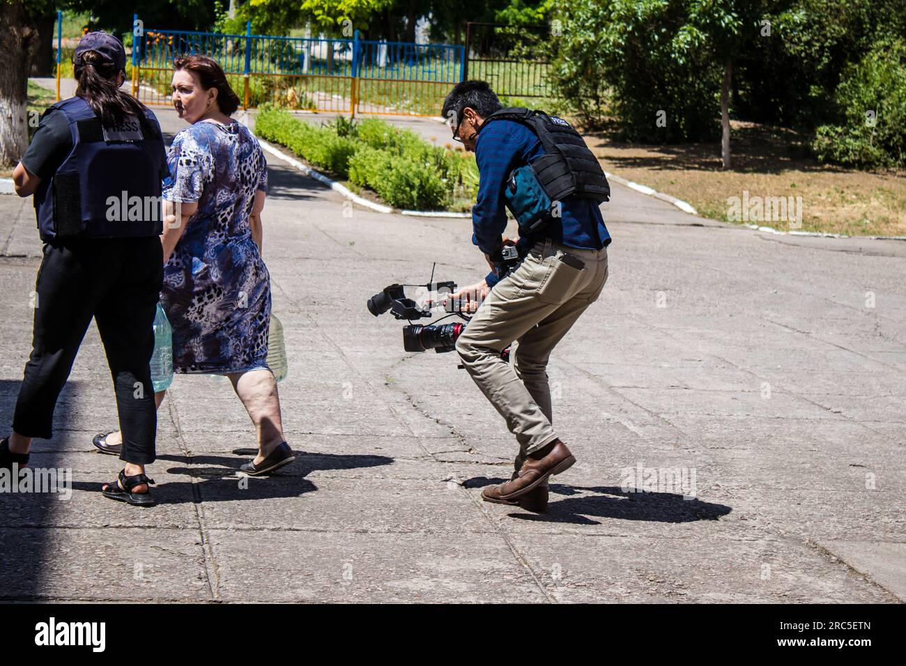 Fletcher Yeung, Camera Operators working with Nick Dole, a Europe ...