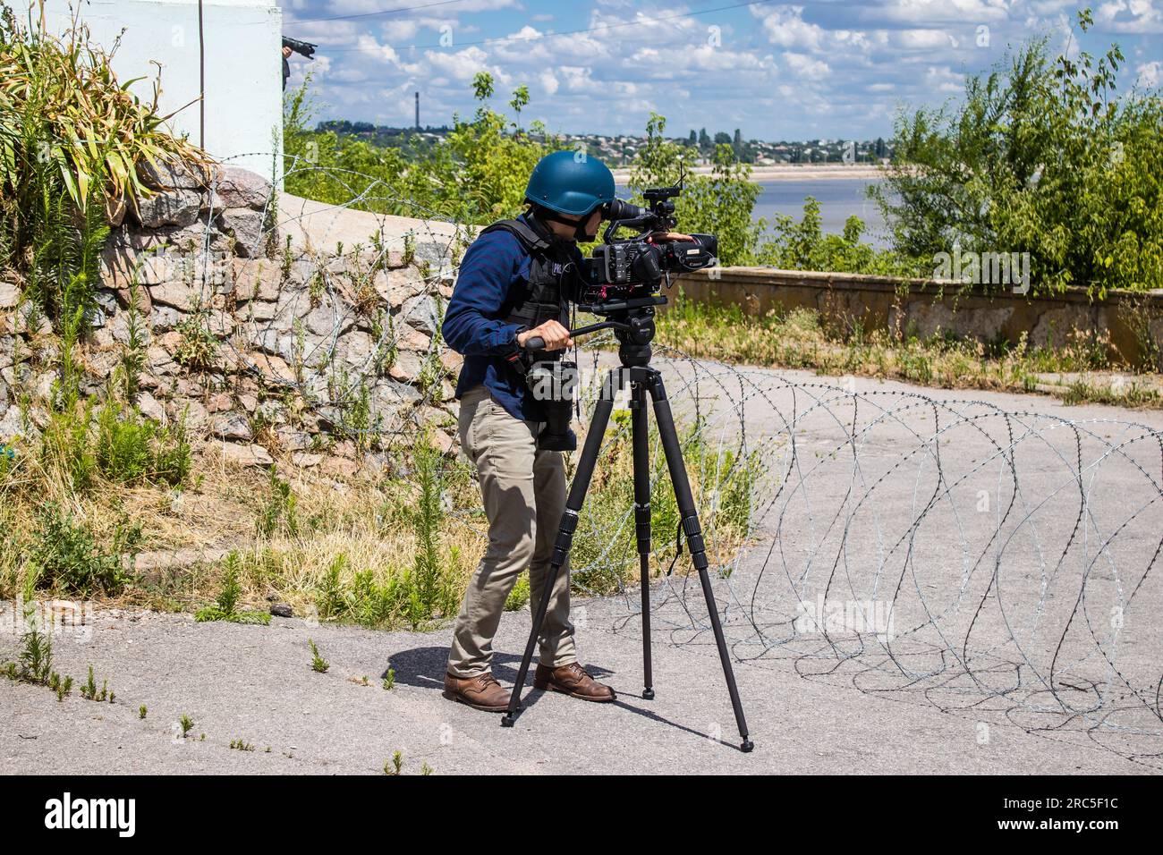 Fletcher Yeung, Camera Operators working with Nick Dole, a Europe ...