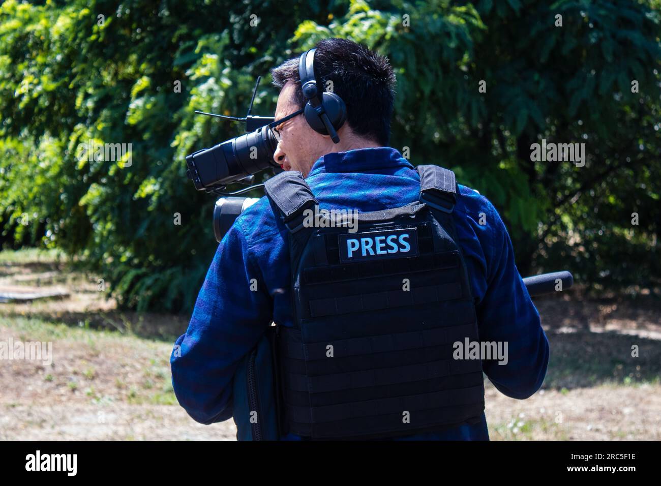 Fletcher Yeung, Camera Operators working with Nick Dole, a Europe ...