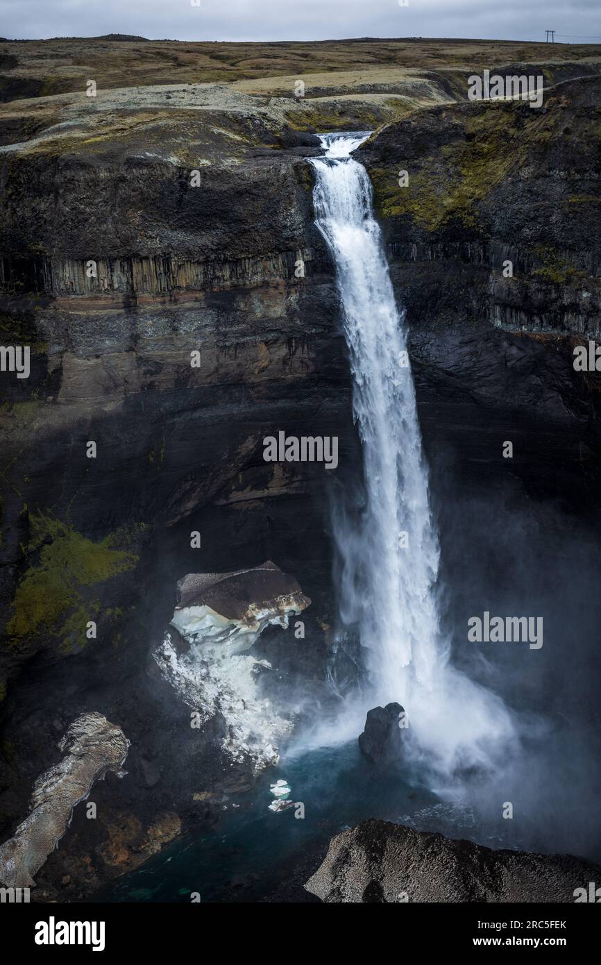 View of famous Haifoss waterfall on the Fossa river near the volcano ...