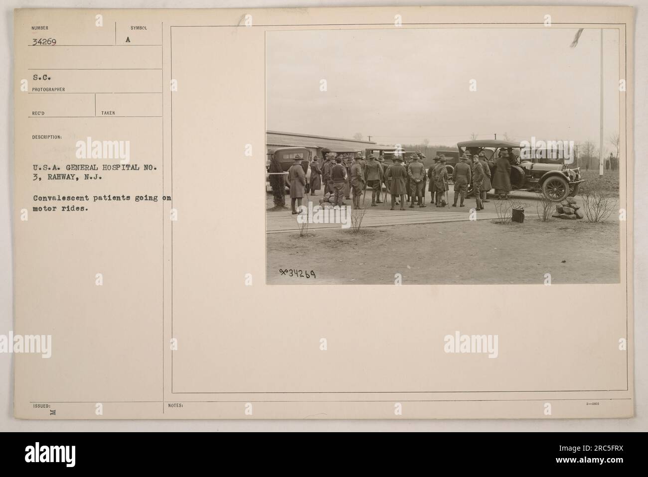 Convalescent patients from the U.S.A. General Hospital No. 3 in Rahway ...