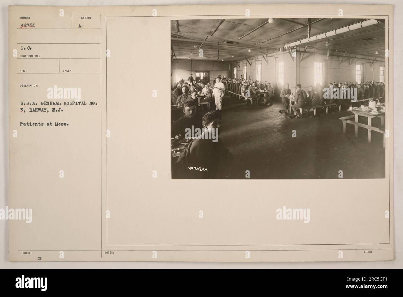 Patients at the Mess at U.S.A. General Hospital No. 3 in Rahway, New ...