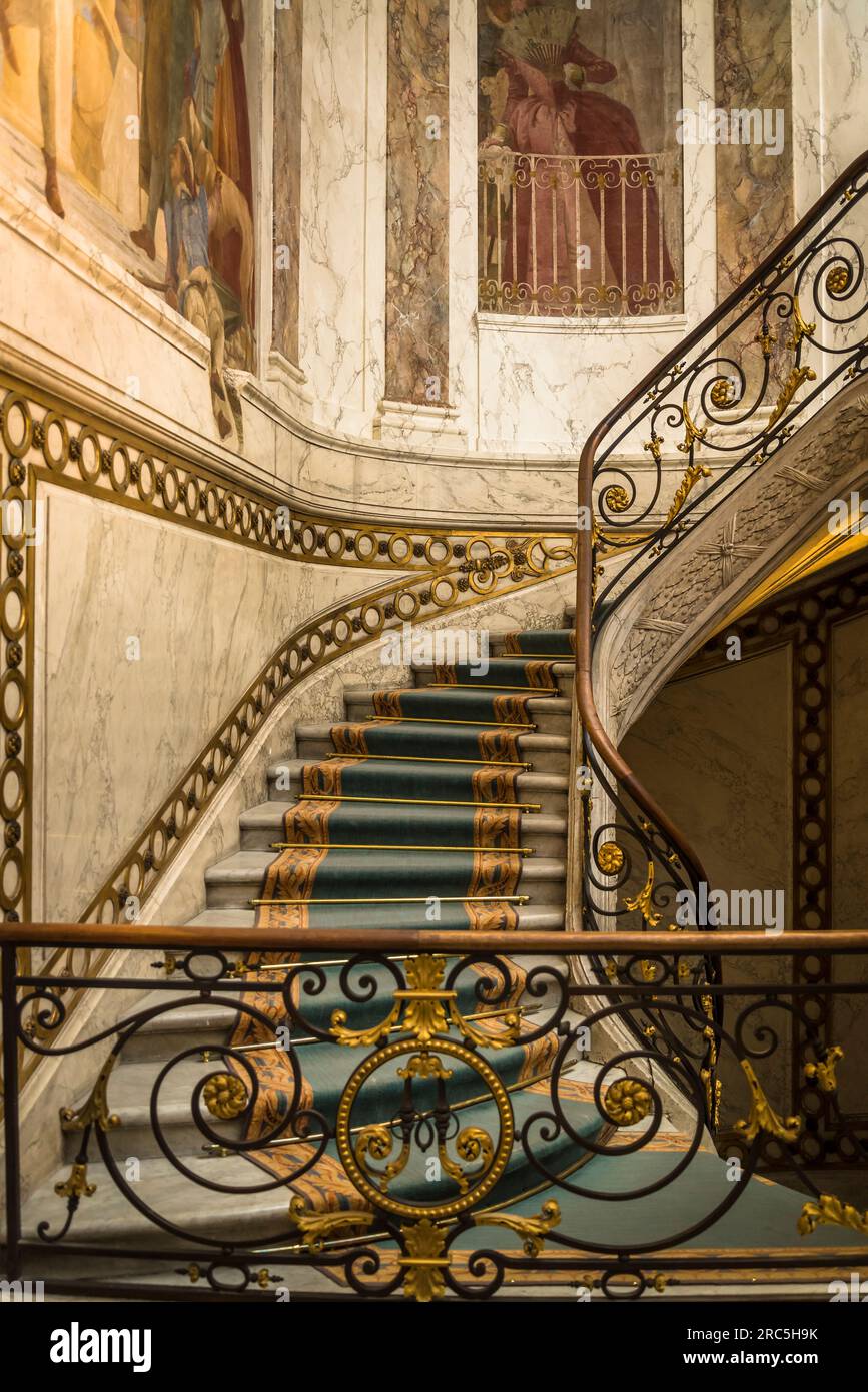 Staircase, Jacquemart-André Museum, a private museum in the 8th ...