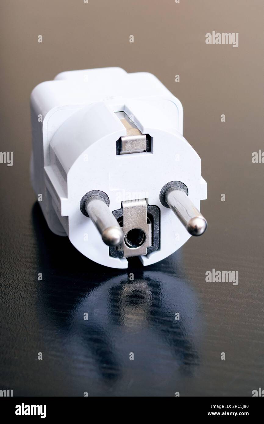 Unsafe socket hi-res stock photography and images - Alamy