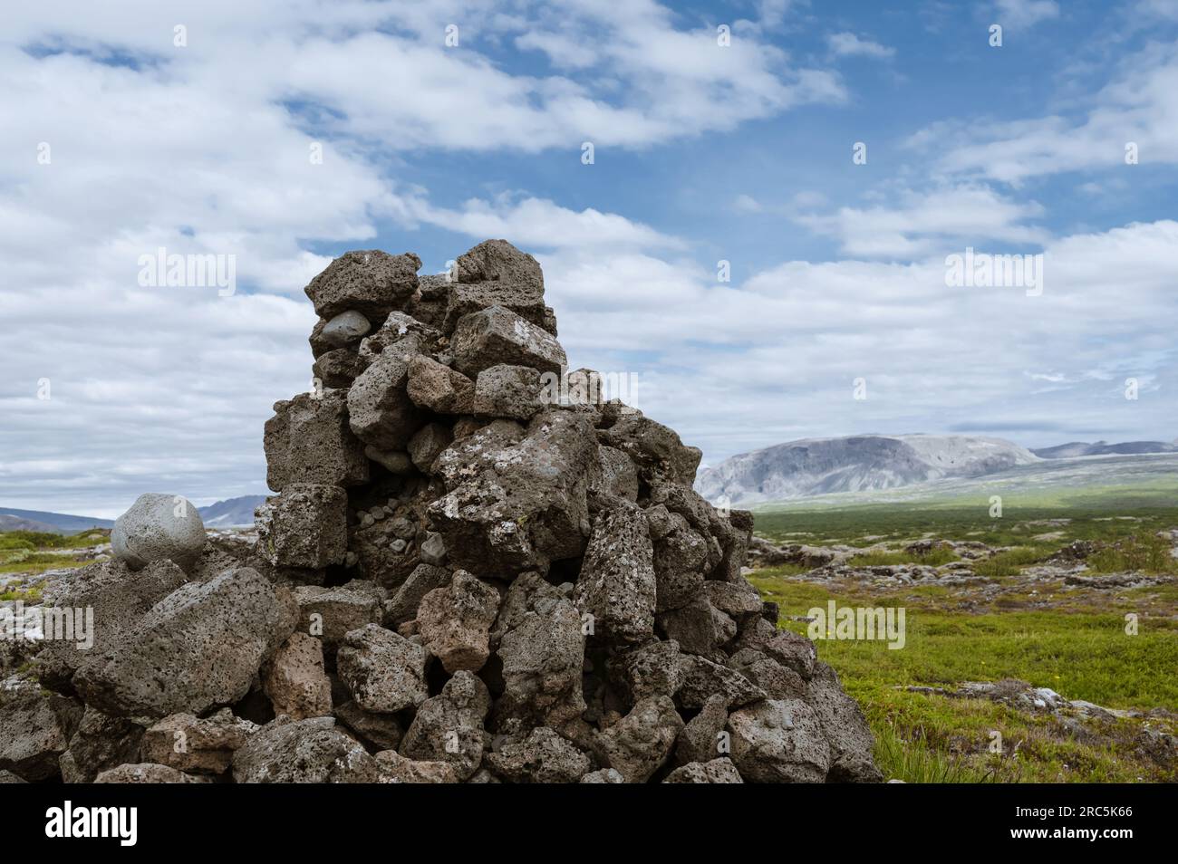 Beautiful nature in Iceland. Scenic Icelandic landscape at cloudy day ...