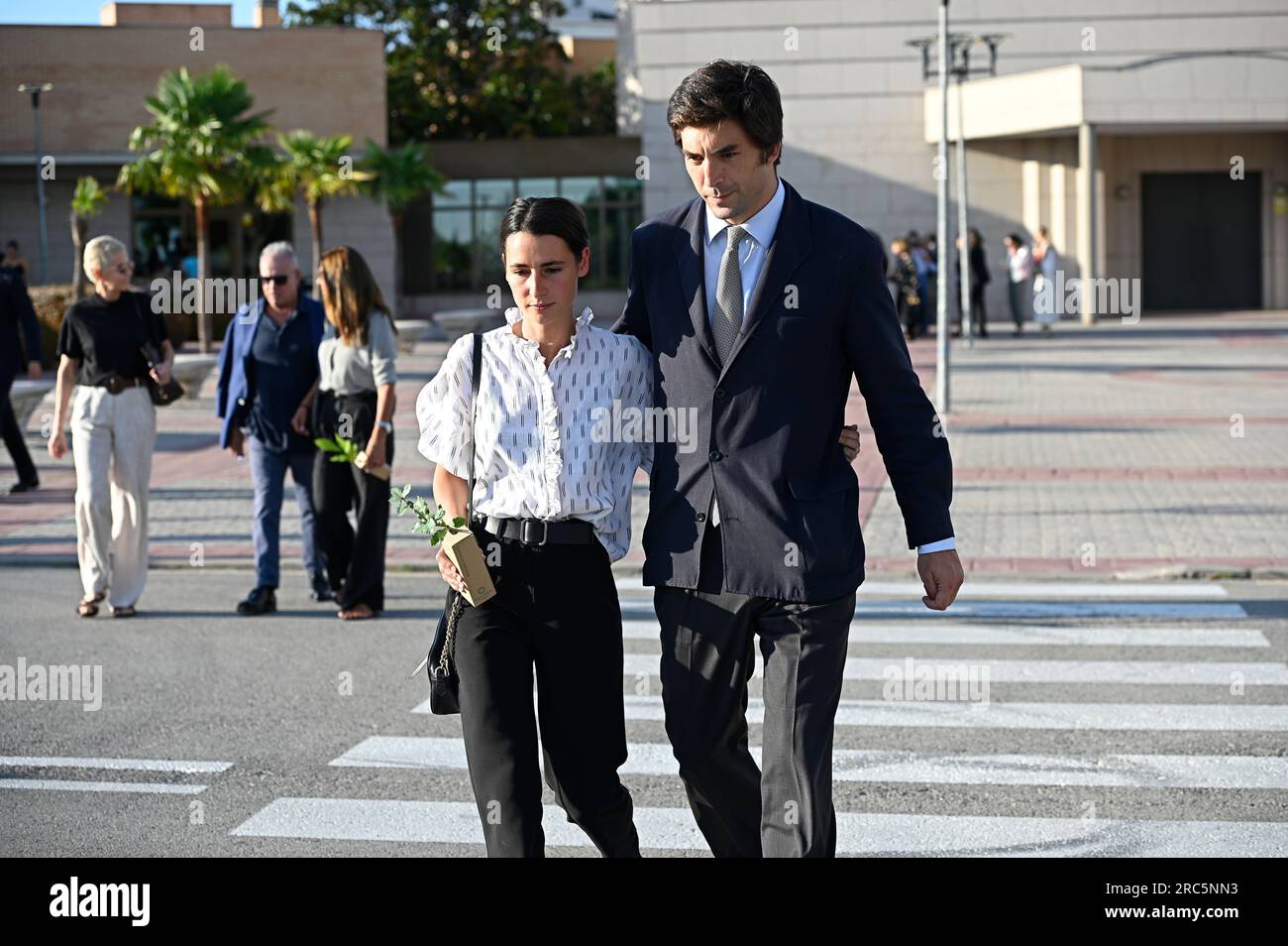 Ana Sainz and Rodrigo Fontcuberta at the mortuary to say the last ...