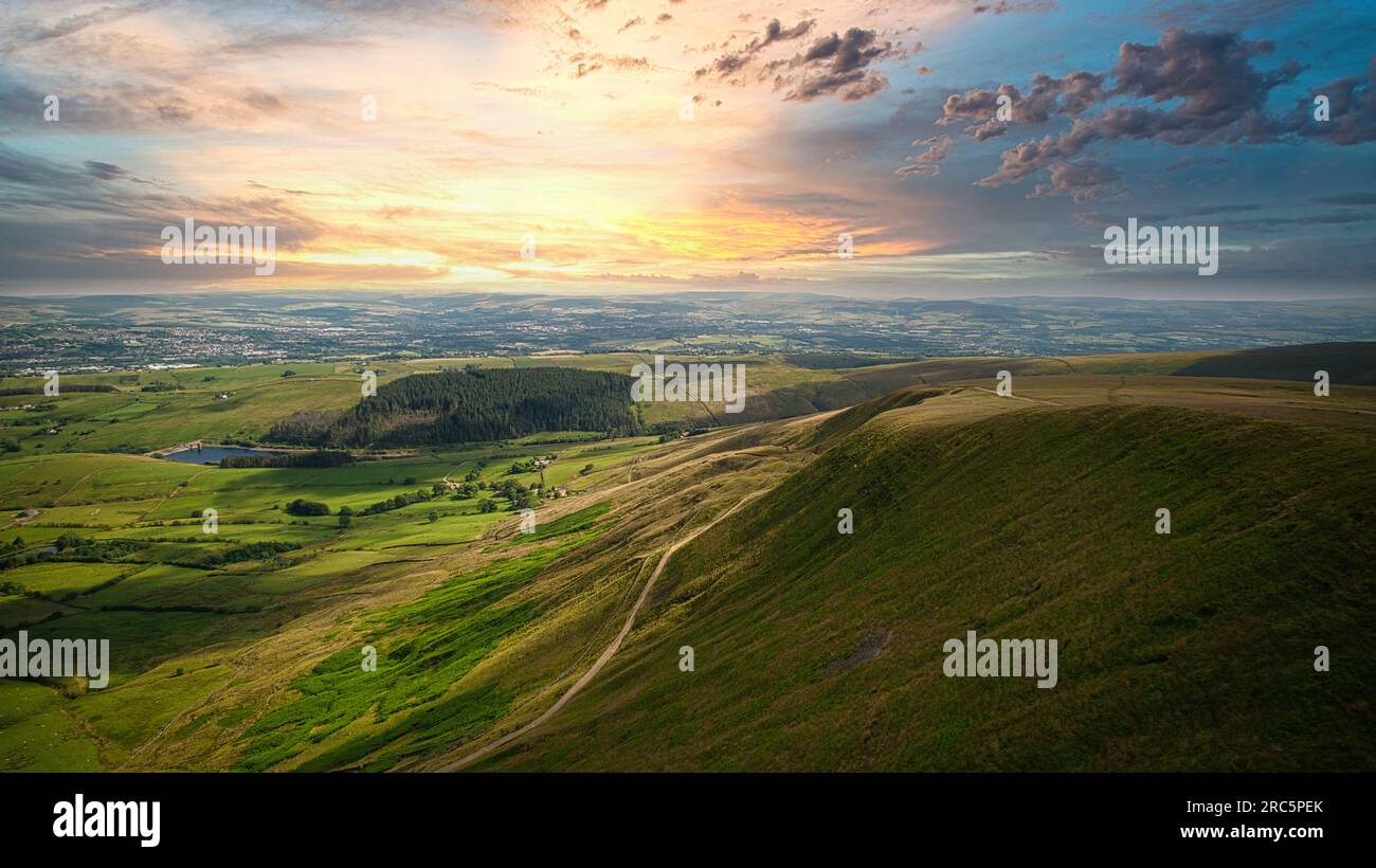 Awe insp hi-res stock photography and images - Alamy