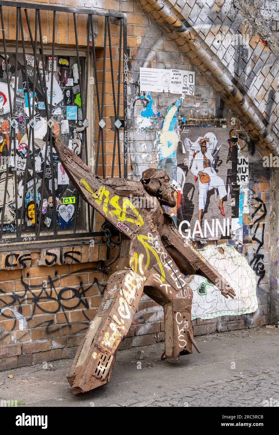 Berlin germany europe robot hi-res stock photography and images - Alamy