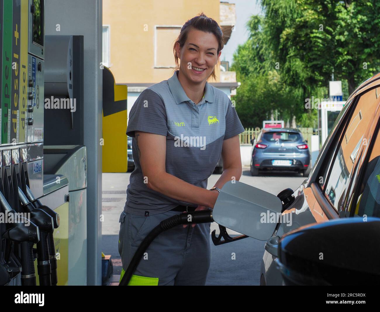 Man using petrol filling station hi-res stock photography and images ...