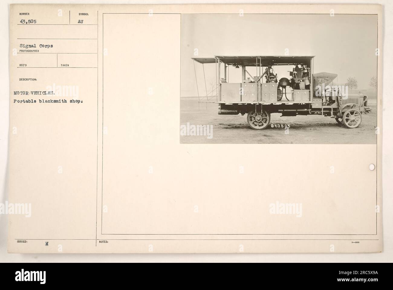 Blacksmithing during world war one hi-res stock photography and images ...