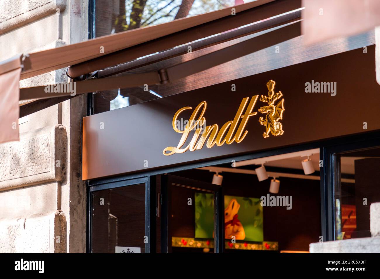 Old milan dessert hi-res stock photography and images - Alamy