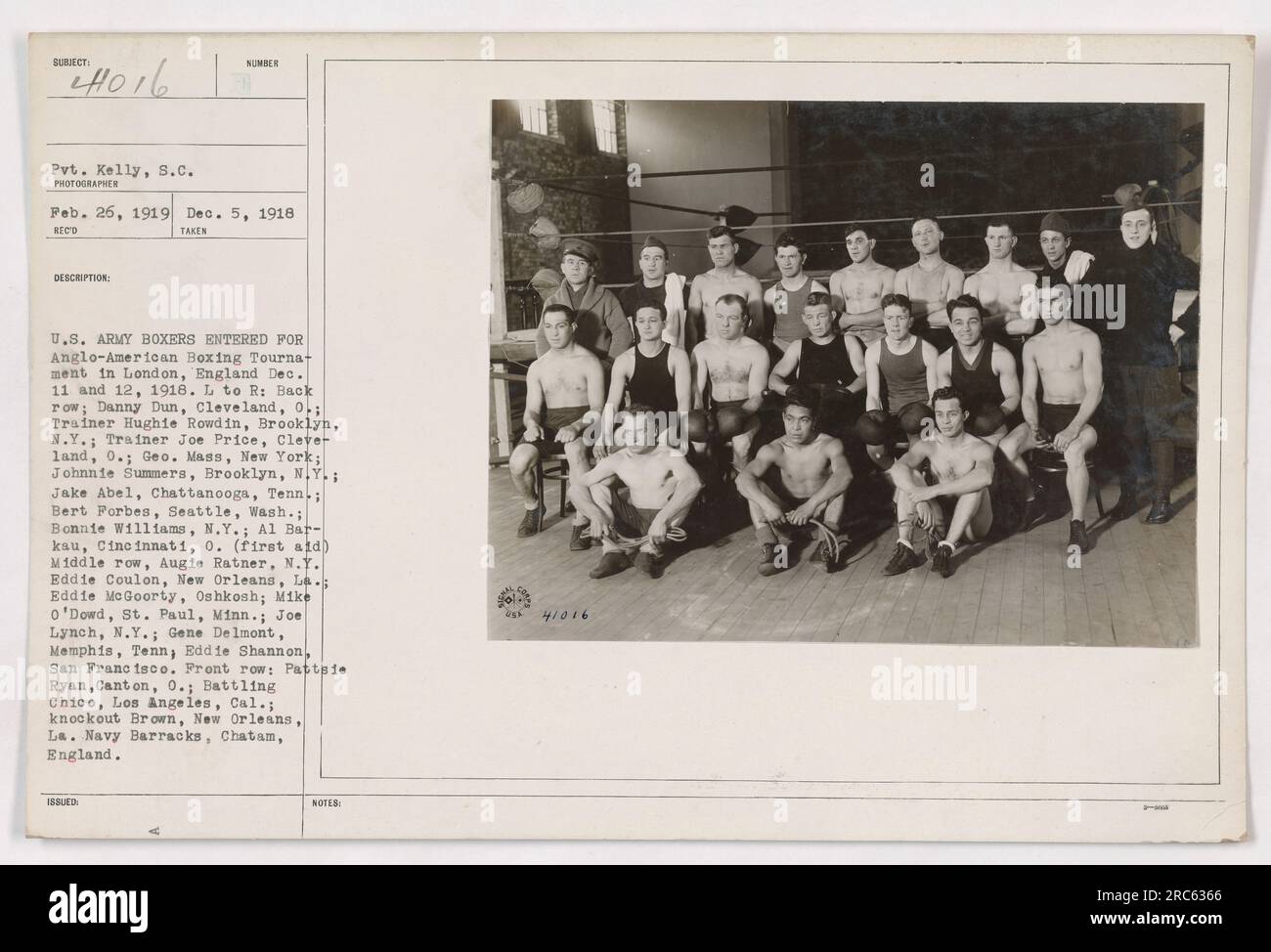 Ryan kelly boxing hi-res stock photography and images - Alamy