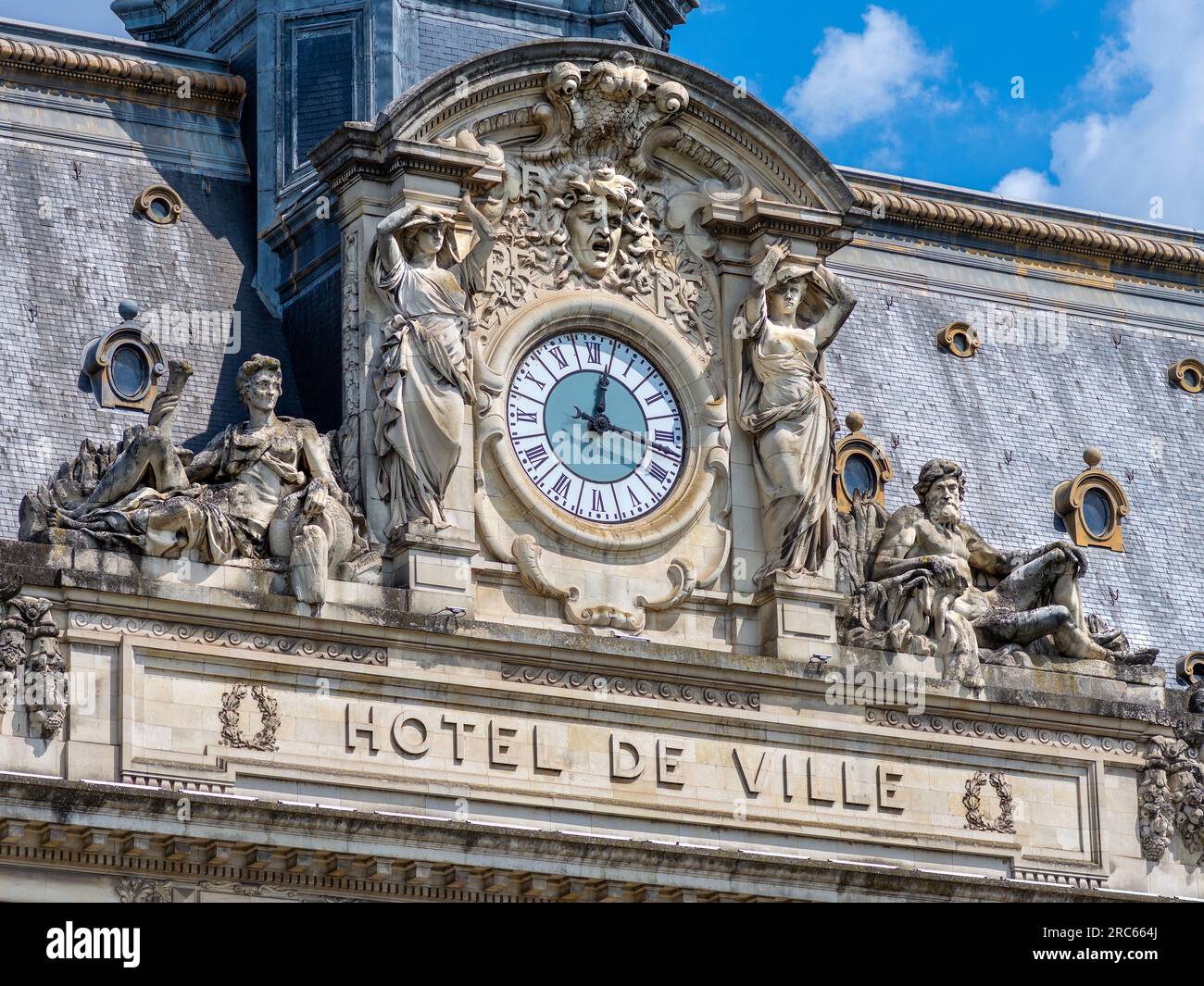 Details of 1900 sculptures by Joseph Carlier above the facade of the ...