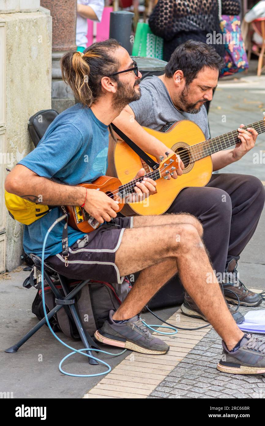 Duo music instruments hi-res stock photography and images - Alamy