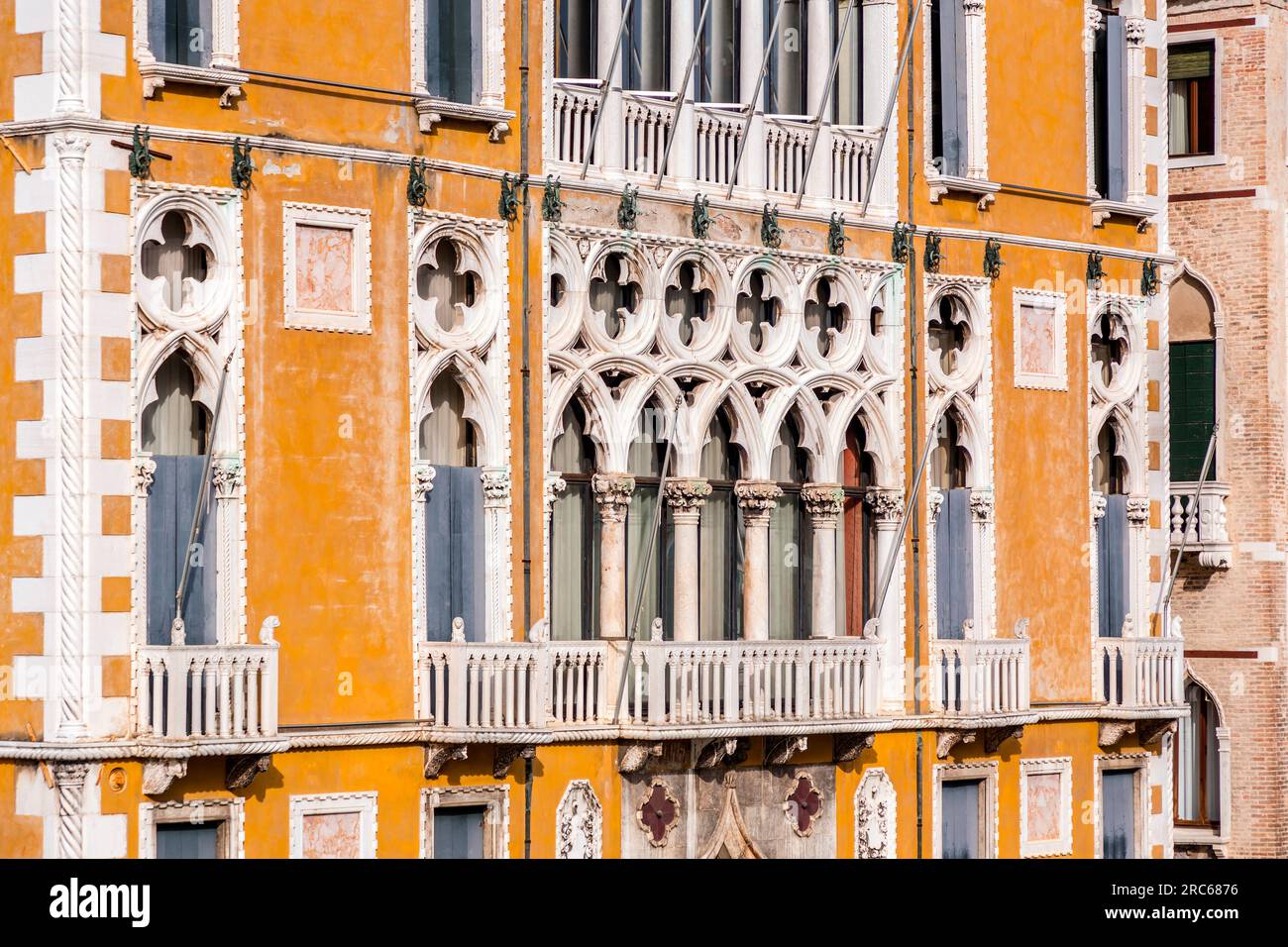 Palatial architecture hi-res stock photography and images - Alamy