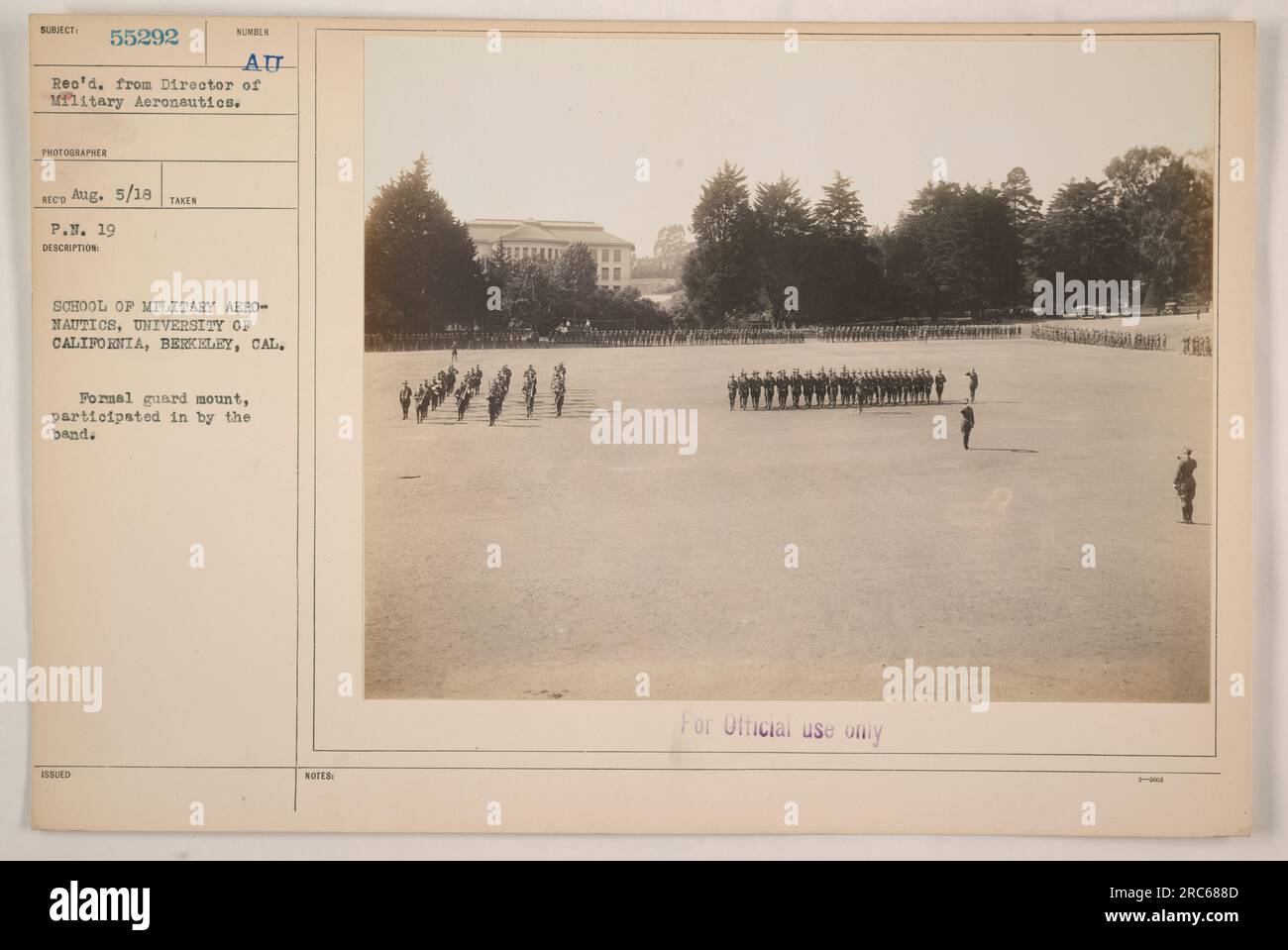 Formal guard mount hi-res stock photography and images - Alamy