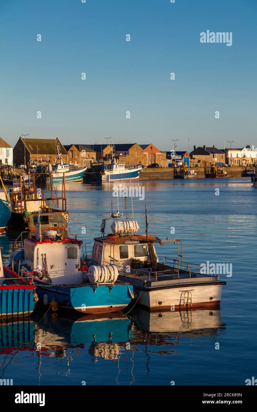 Howth west pier hi-res stock photography and images - Alamy