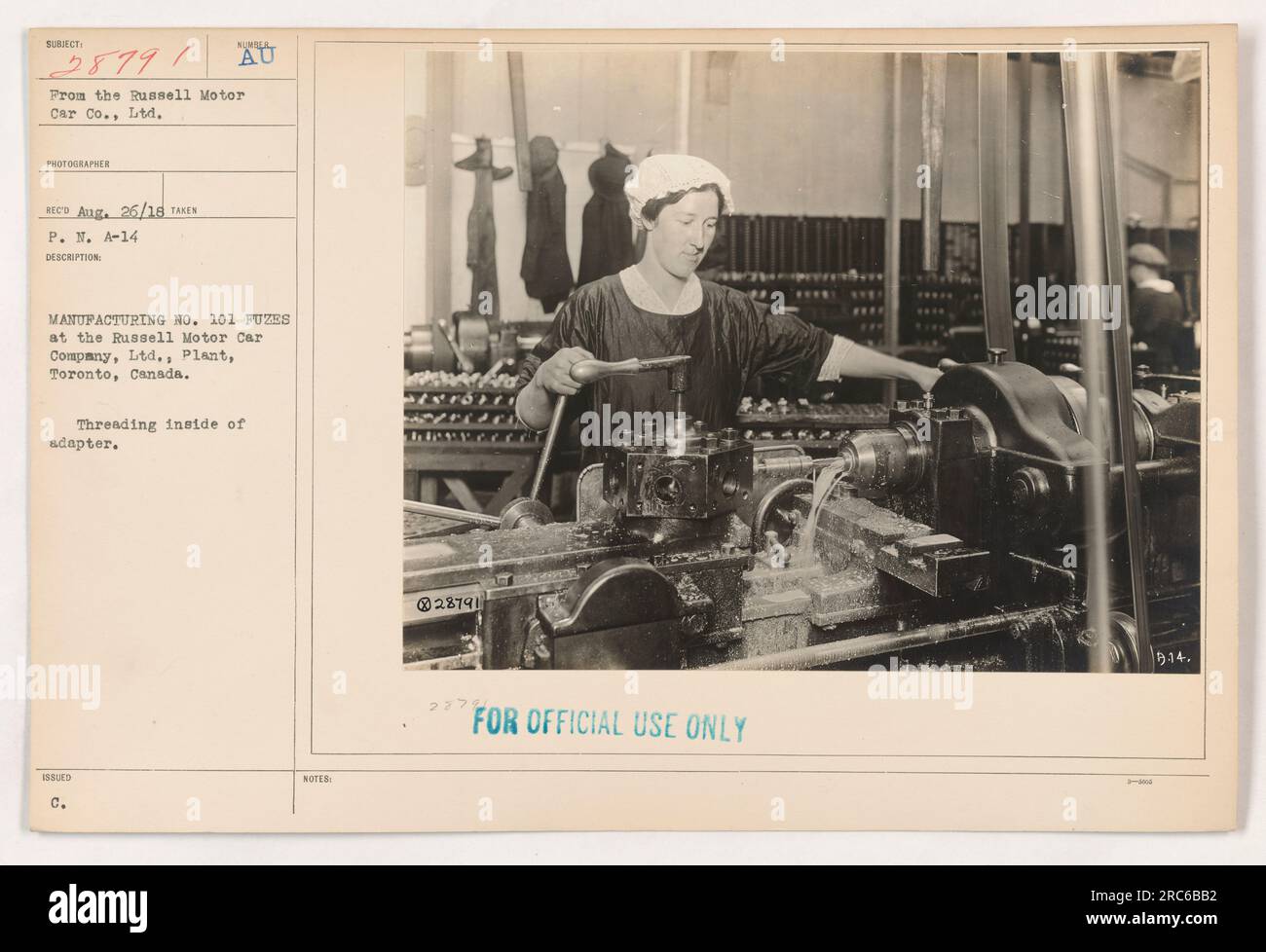 Photo of workers at the Russell Motor Car Co., Ltd., plant in Toronto ...