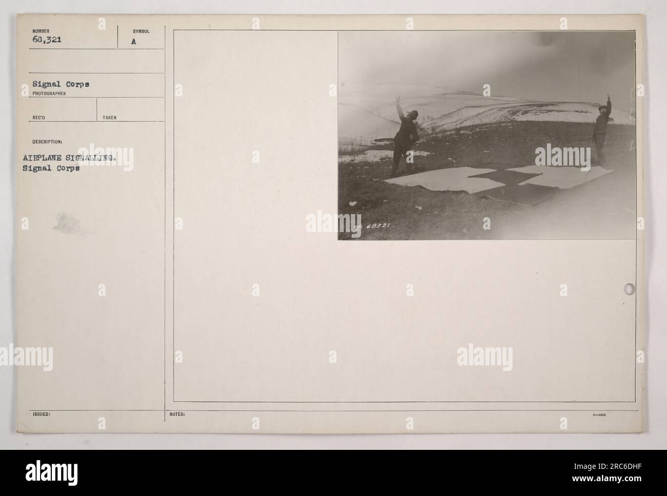 Soldiers using airplane signaling techniques during World War One Stock ...