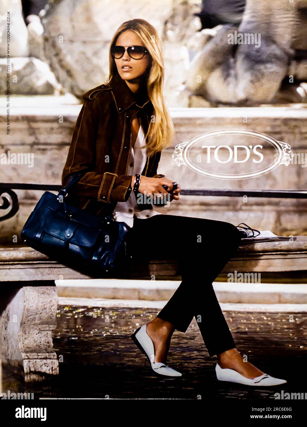 2000s magazine ads hi-res stock photography and images - Alamy