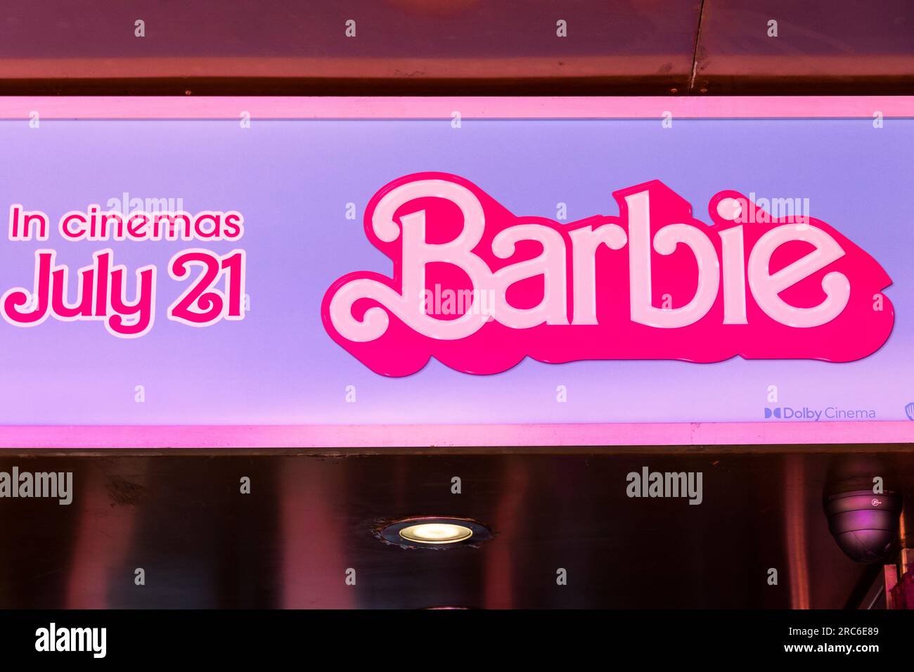 Barbie 2023 movie set hi-res stock photography and images - Alamy