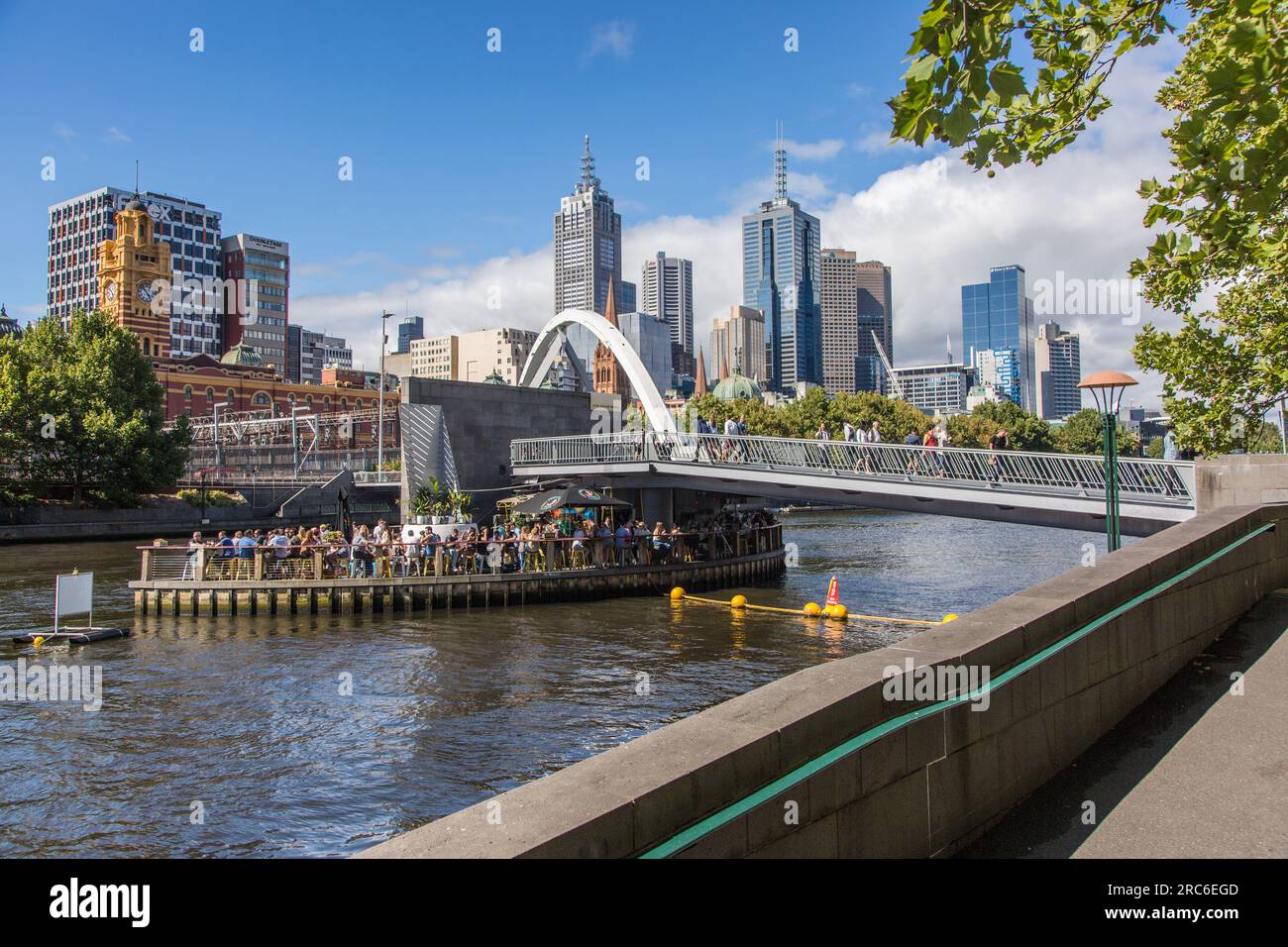 Yarra River and Southgate Pedestrian Footbridge with Melbourne Skyline ...