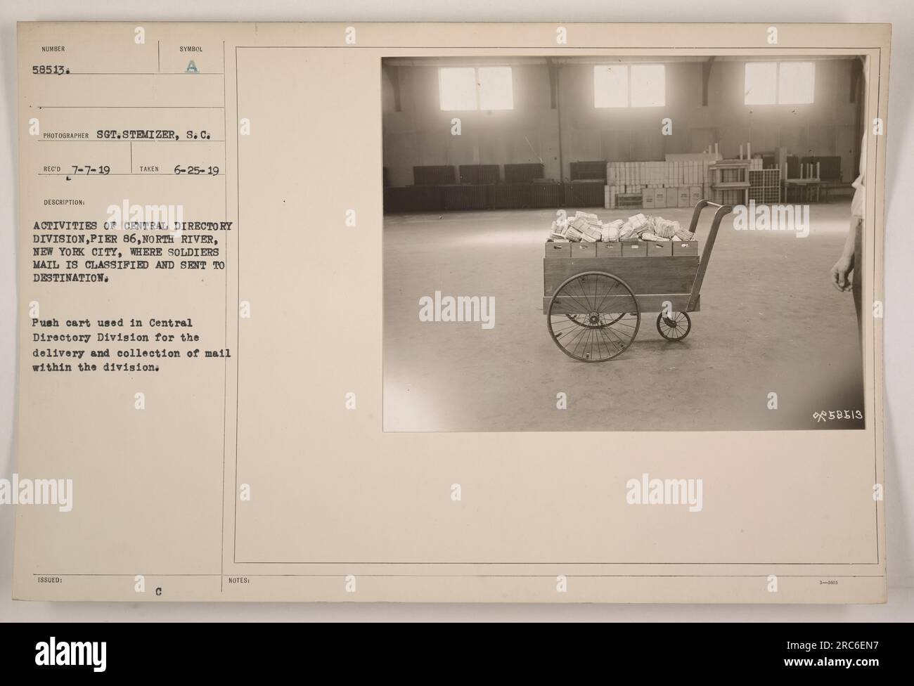 Soldiers mail classification hi-res stock photography and images - Alamy