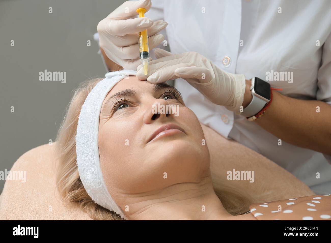 Mesotherapy face injection hi-res stock photography and images - Alamy