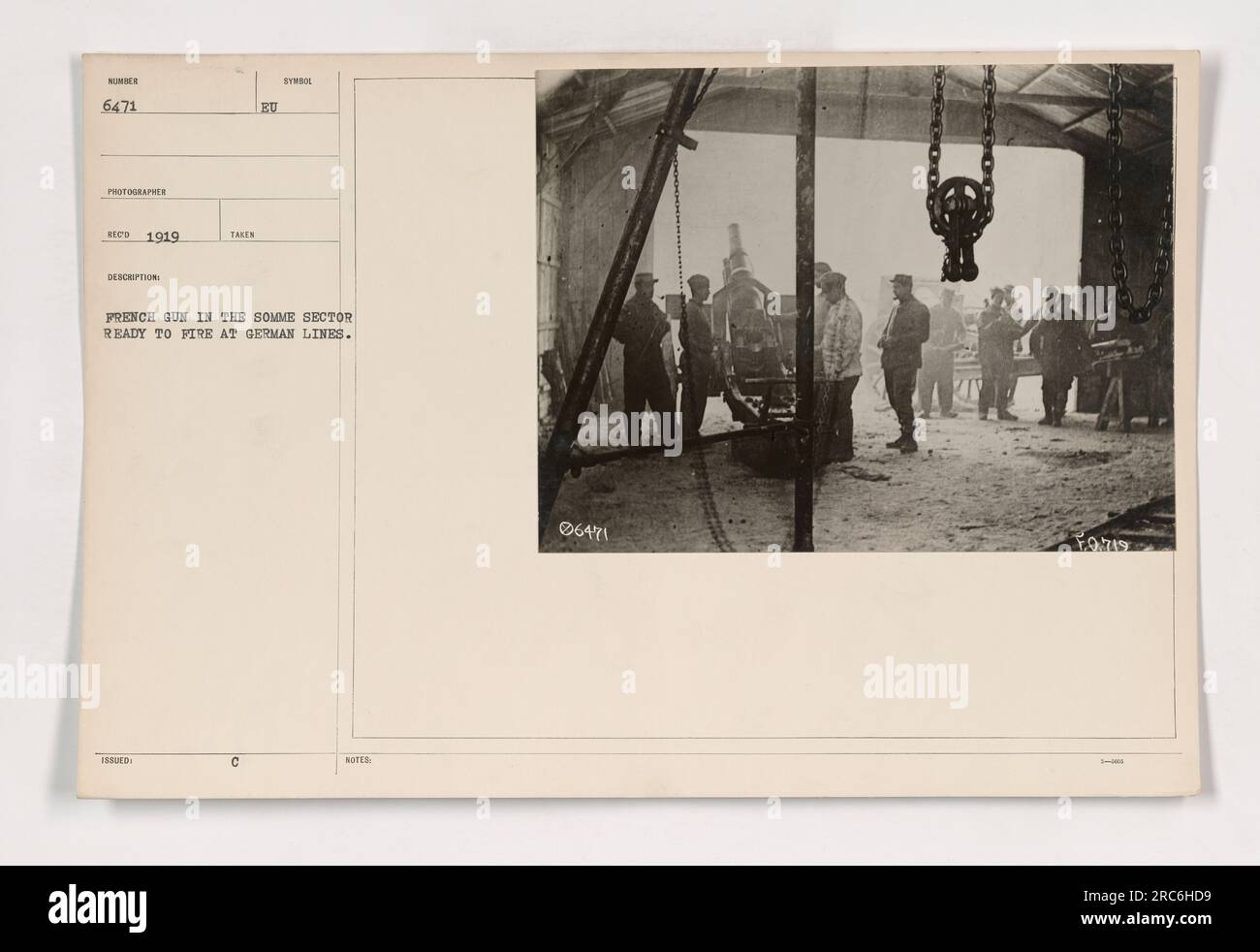 A Schneider tank loaded and ready to attack, witnessed in the Somme ...